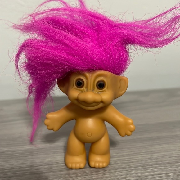 Russ | Toys | Vintage Russ Troll With Fuchsia Hair Euc 3 | Poshmark